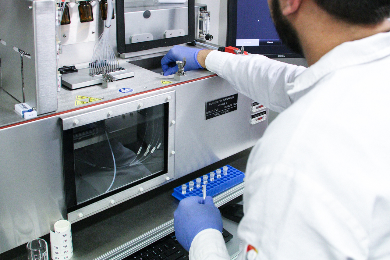 Instalação de síntese de biomoléculas recebe propostas de pesquisa até ...